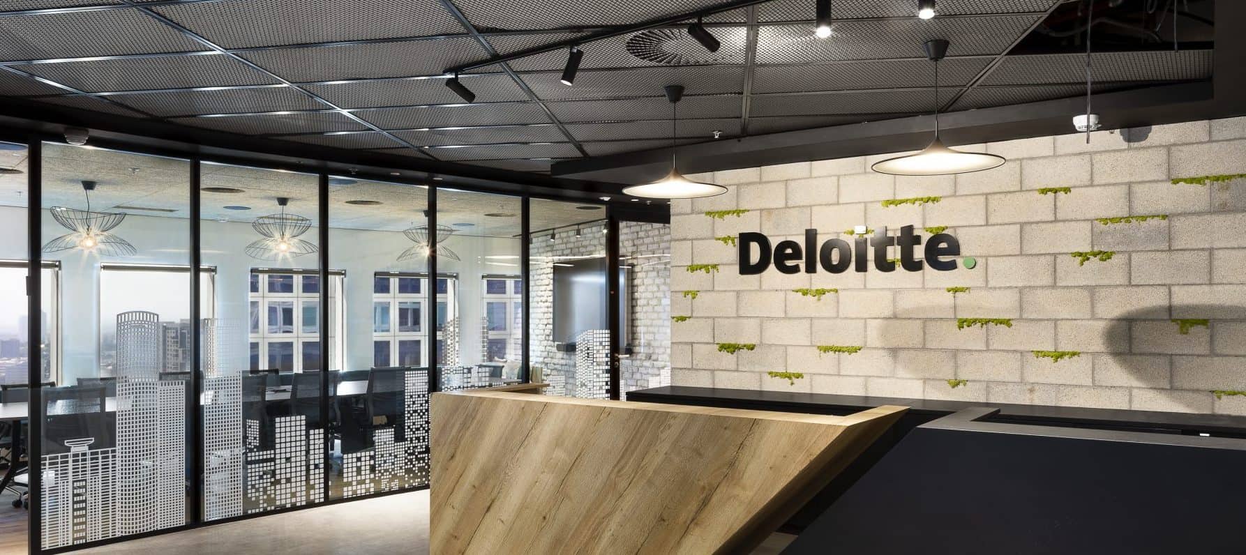 Deloitte משרדי דלויט קומה 31 עזריאלי תל אביב - יניב הנדסה ובניה
